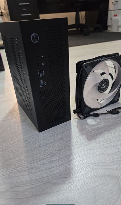 Carcasa Mini ITX SFF 3.8L - cca. 4L/DTX Bucuresti Sectorul 6 • OLX.ro