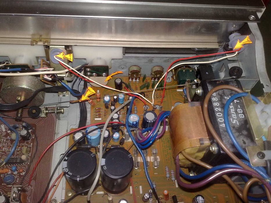 Продавам : Sansui G-301/ Vintage Hi-Fi приемник / Работи/ за части гр. Варна Младост 1 • OLX.bg