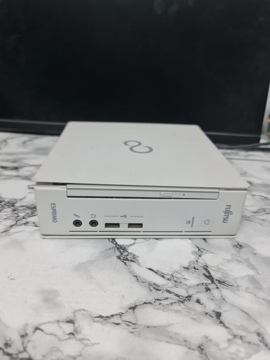 Mini pc cu i5 gen6/ ssd si 8g ram Targu-Mures • OLX.ro