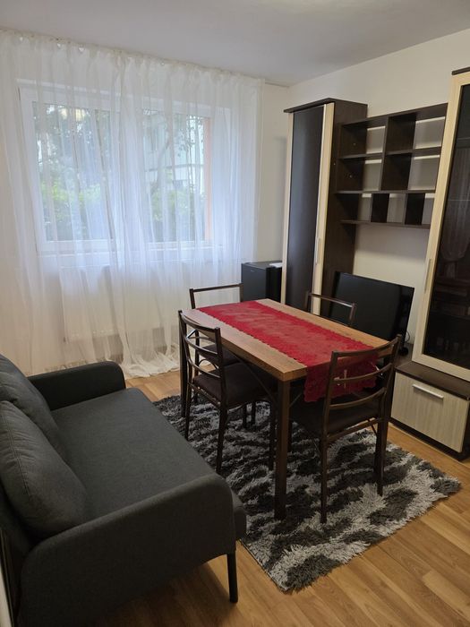 Apartament de închiriat Bacau • OLX.ro