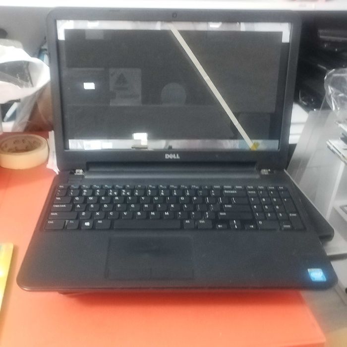 Dezmembrez Dell P28F Racastia • OLX.ro