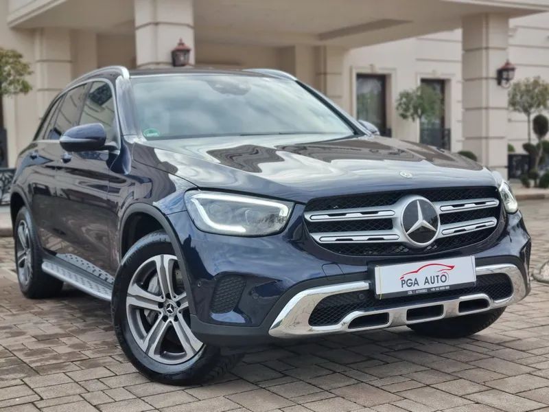 Mercedes-Benz GLC T.V.A Deductibil /300e Plug In Hybrid 333 CP 4Matic ...