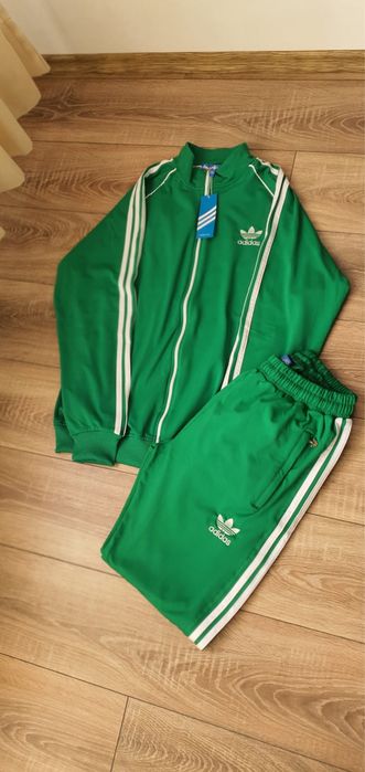 Trening Adidas Model Originals | Unisex | Material Silon Bucuresti ...