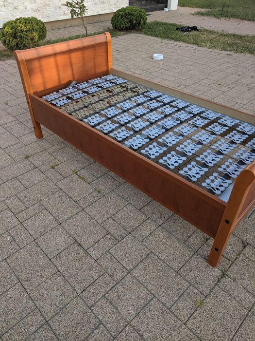 Pat de o persoană 100/200 cm,cu saltea Tempur ,somieră 100/200 și salt ...