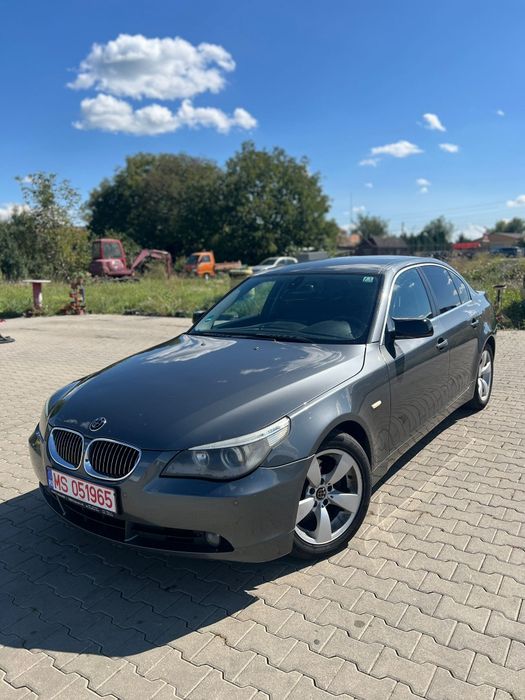 Vand bmw 525 an 2005 masina are numere rosi valabile pana in noiembrie ...