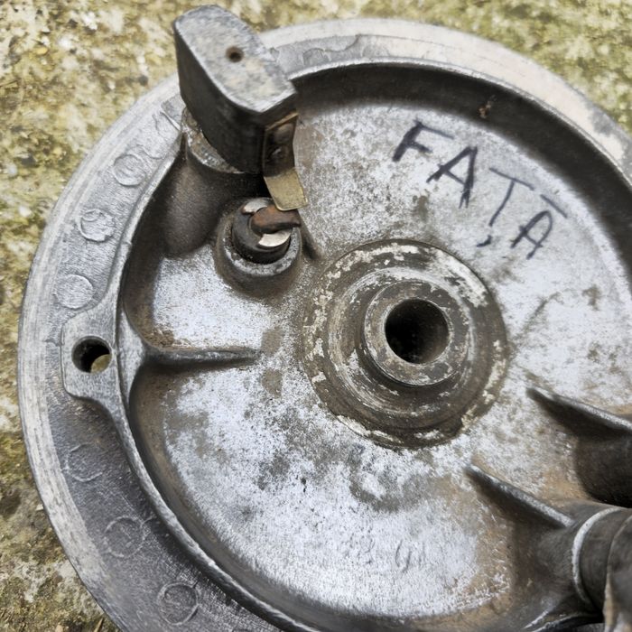 Capac roata si saboti MZ ES 175 250 Simson Jawa IJ Iasi • OLX.ro