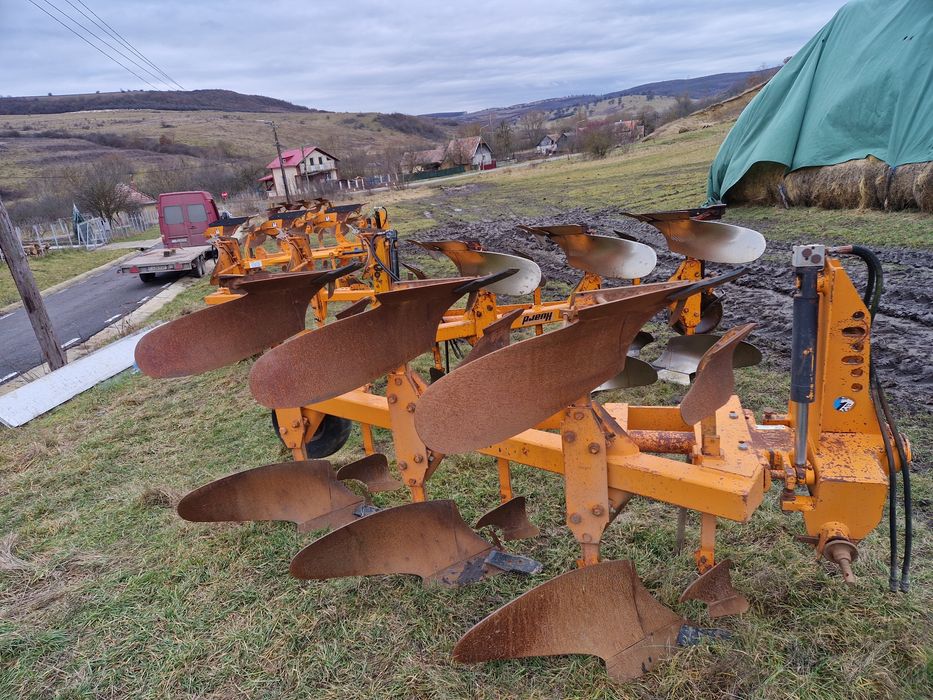 Pluguri Huard Kuhn 3,4,5 cormane Cluj-Napoca • OLX.ro