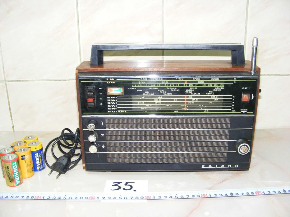 Radio ,,Selena,, (cod 35) Bucuresti Sectorul 3 • OLX.ro