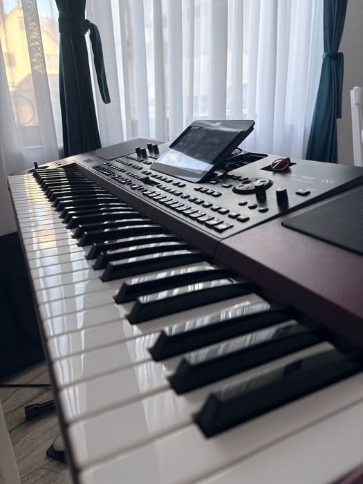 Korg Pa1000 + husa si set Sibiu • OLX.ro