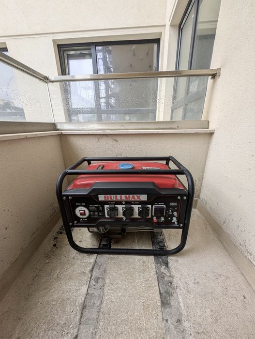 Бензинов генератор за ток 3.5kw Honda агрегат Bullmax гр. София Център • OLX.bg