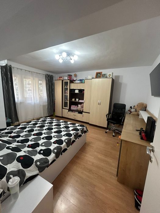 De vinzare apartament 2 confort 1 Oradea • OLX.ro