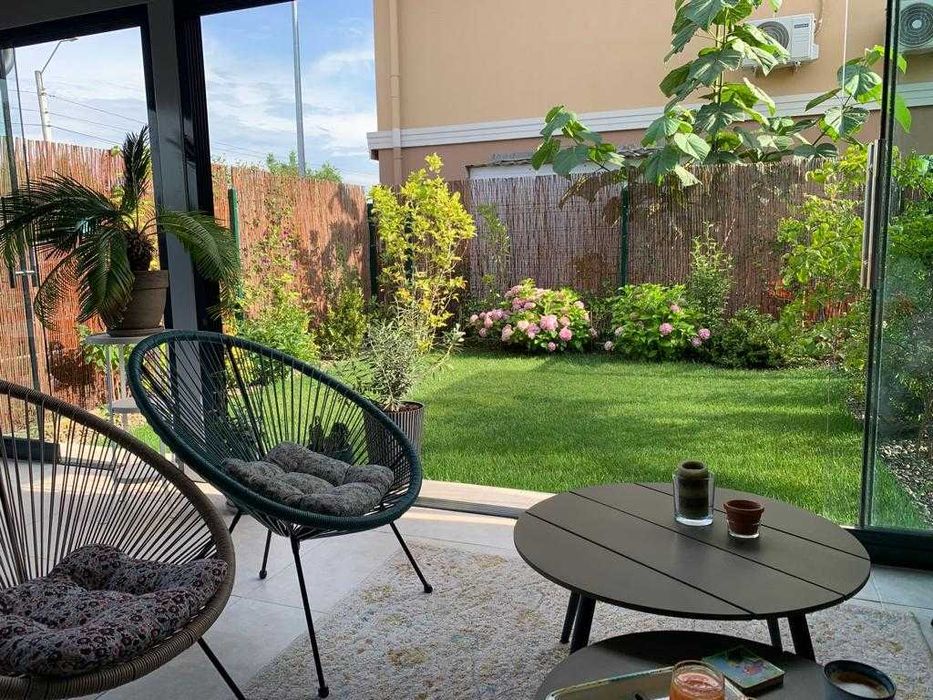 Vila Cosmopolis P+1+M Tunari • OLX.ro