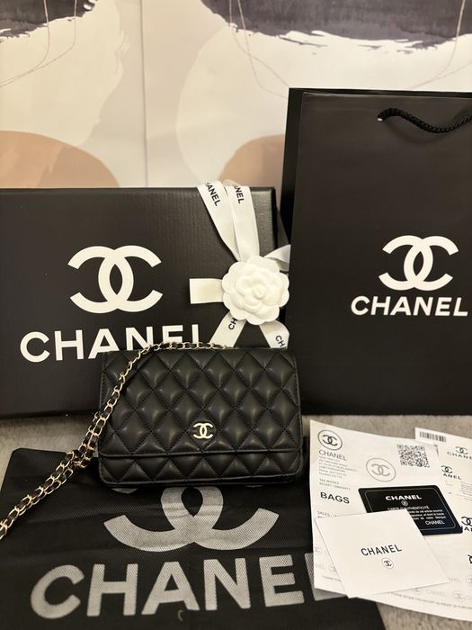 Poseta/geanta Chanel diamond-quilted neagra piele naturala Bucuresti ...