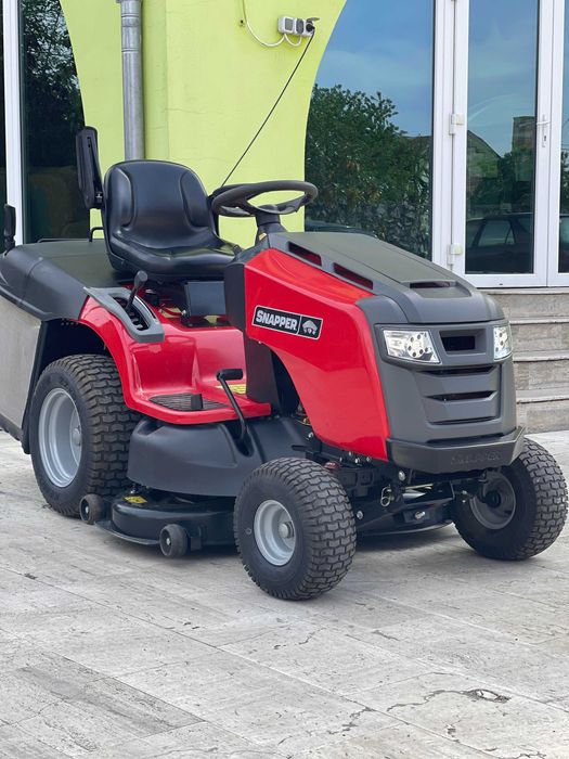 Tractoras de gazon Snapper 28CP Oradea • OLX.ro