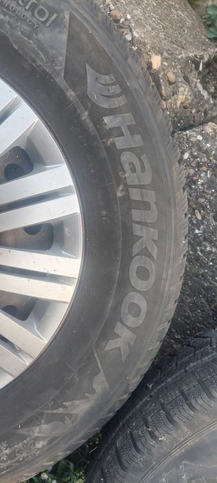 Roți complete iarna toyota rav4 Paunesti • OLX.ro