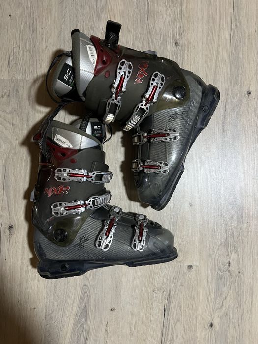 Clapari pentru Ski 43 Suceava • OLX.ro