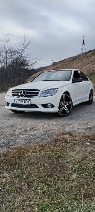 Mercedes C class w204 pachet AMG an 2009 Nicolae Balcescu • OLX.ro