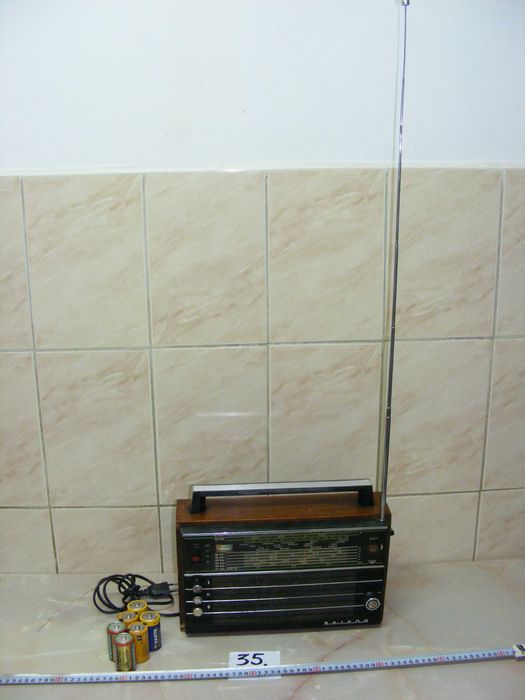 Radio ,,Selena,, (cod 35) Bucuresti Sectorul 3 • OLX.ro