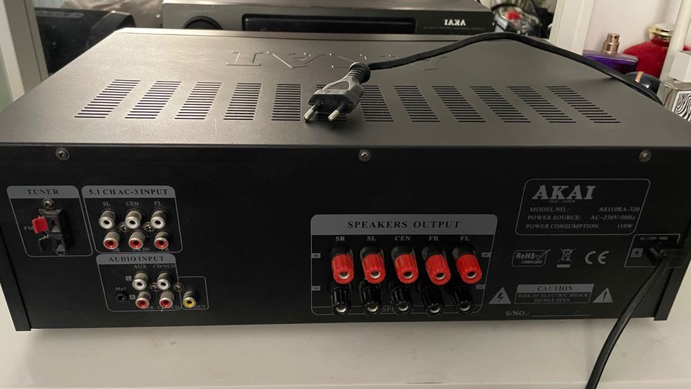Amplificator AKAI Bucuresti Sectorul 6 • OLX.ro