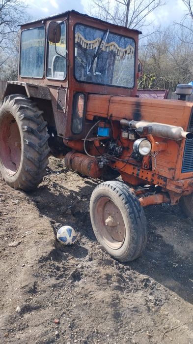 Vindem tractor u650 Cutina • OLX.ro