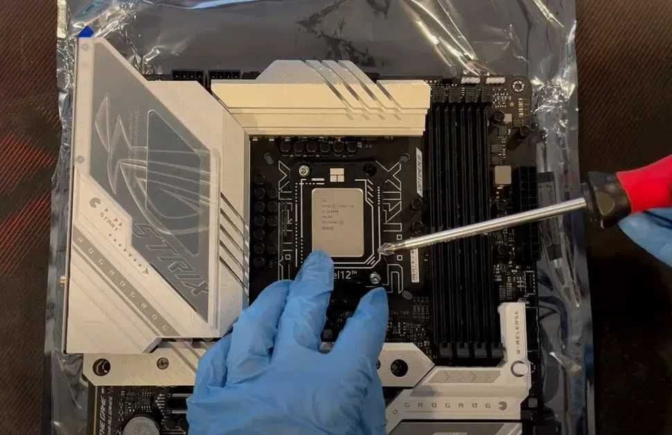 Contact frame AMD AM5 7600x, 7900x3d Ryzen 7950x, 7900x, 7800x3d Iasi ...