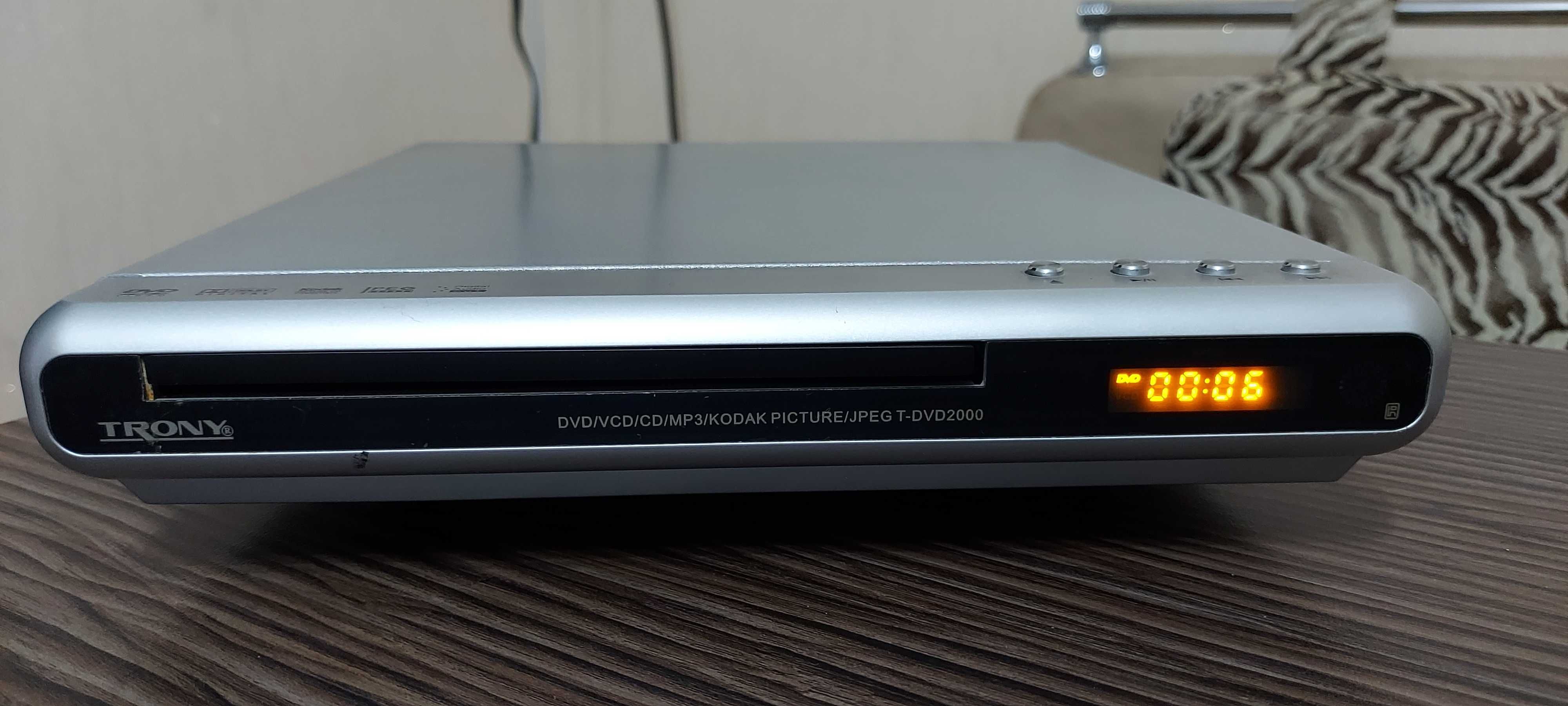 DVD проигрыватель компактный: 15 000 тг. - Dvd плееры Костанай на Olx