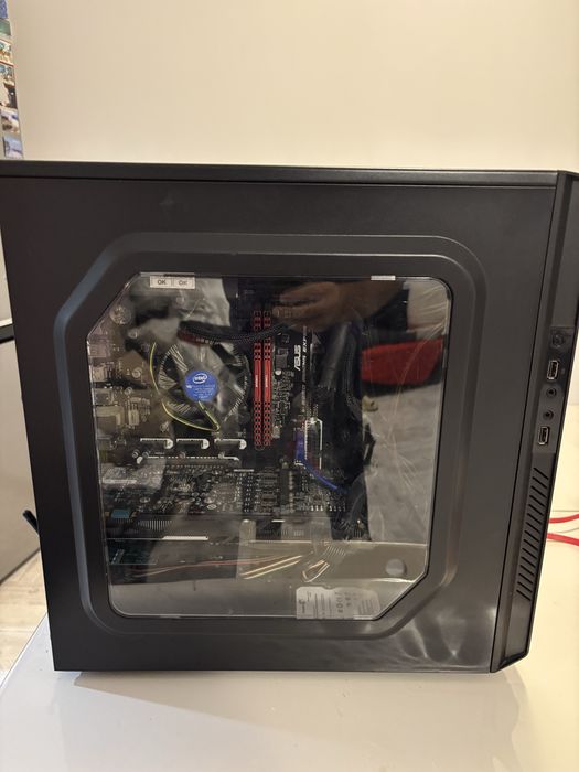 Unitate PC si monitor Constanta • OLX.ro