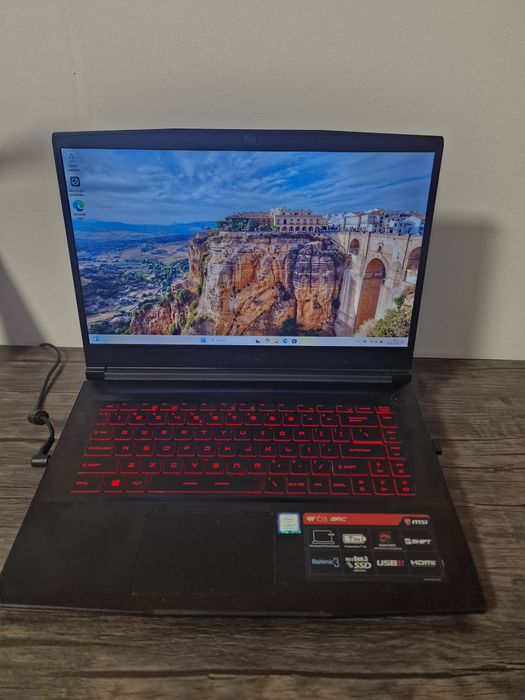 Laptop Gaming MSI GF63 8RC-239IN, Core i7, GTX 1050 Ti, Full HD, 16 GB ...