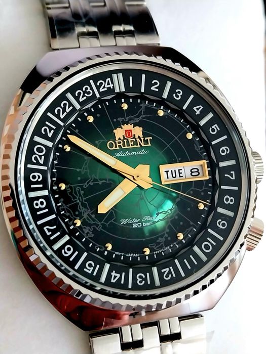 Orient World map Green гр. Горна Оряховица • OLX.bg