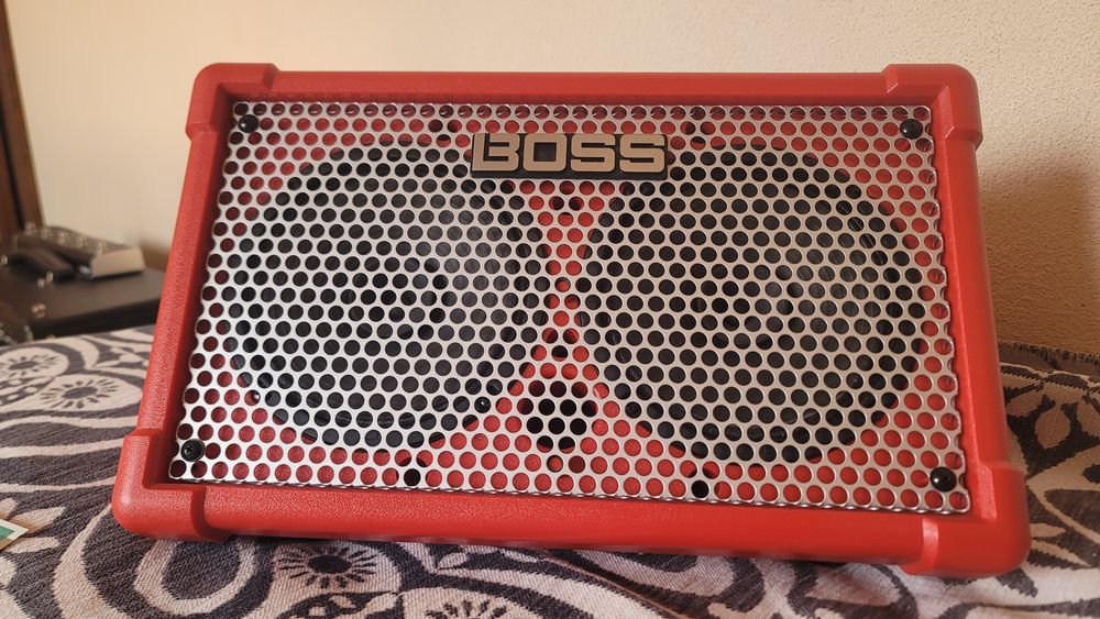 Boss Cube Street 2 Red гр. Пловдив Сточна гара • OLX.bg