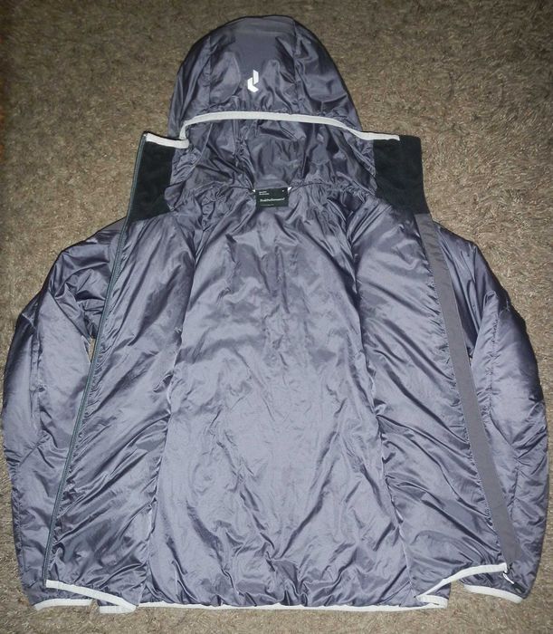 Geaca Peak Performance Heli Primaloft . Marimea M-Women. Cluj-Napoca • OLX.ro