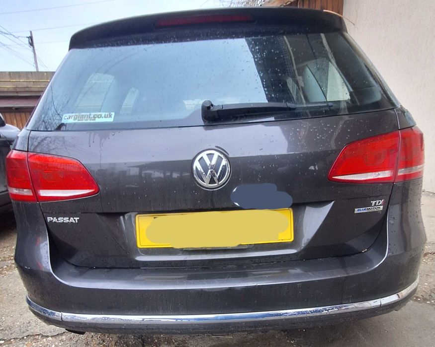 Dezmembrez VW PASSAT B7 COMBI /BREAK cod culoare LC8Z Popesti-Leordeni ...