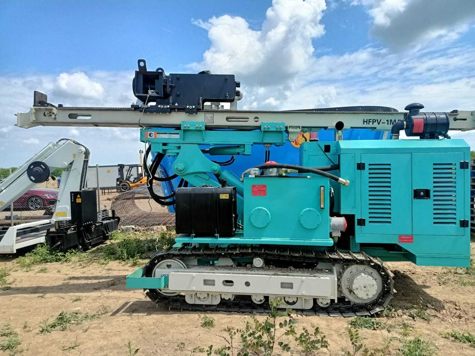 Soneta/batipal instalare stalpi pentru parcuri fotovoltaice Timisoara ...