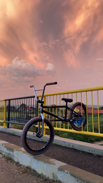 Bmx custom subrosa Bacau • OLX.ro