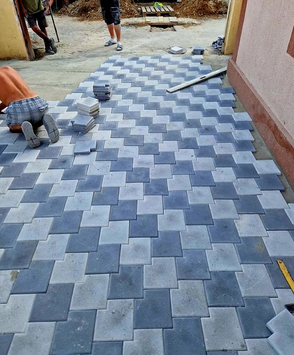 Pavaje Pavele model Romb 3D prețuri de la 42lei mp Manoperă Montaj ...