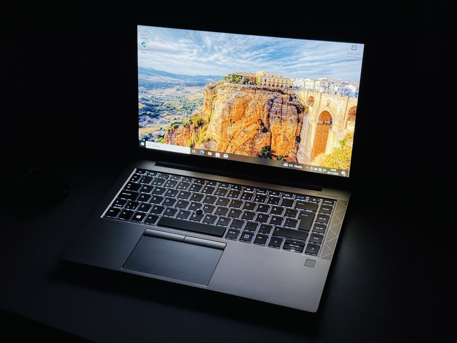 Laptop ultraportabil HP Elitebook G7,SSD 512Gb,16Gb RAM,Ryzen 5,SIM 5G ...