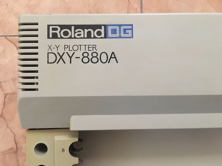 Roland DG DXY-880A X-Y Pen Plotter (Vintage) гр. Пловдив Център • OLX.bg