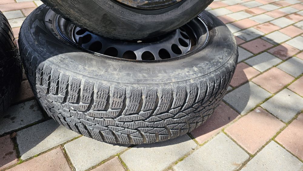 Roti(jante) tabla audi vw 16 inch + anvelope iarna Craiova • OLX.ro