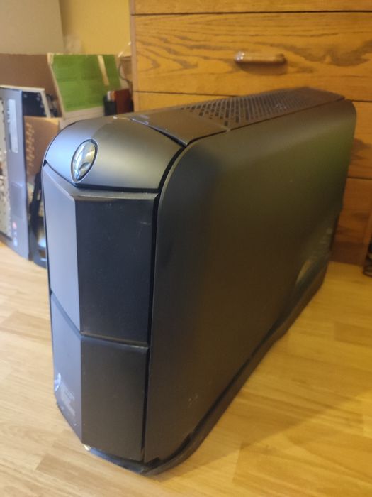 PC Desktop Alienware Aurora R3 - i7-2600 / 16Gb Ram/ 512gb Resita • OLX.ro