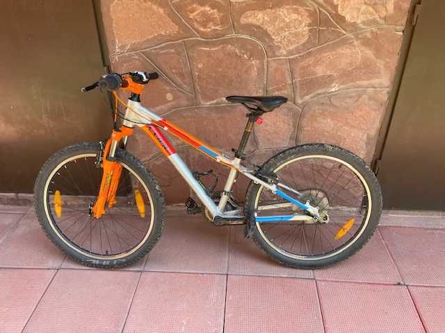 Детско Колело Cube 24" гр. София Левски • OLX.bg