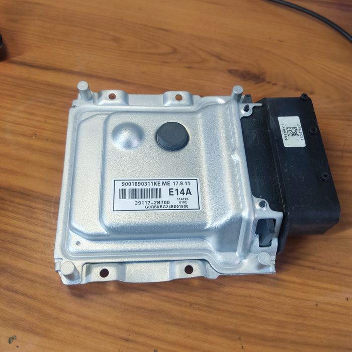 Блок управления двигателем (ECU) Kia, Hyundai ME17.9.11 - Автоэлектрика ...