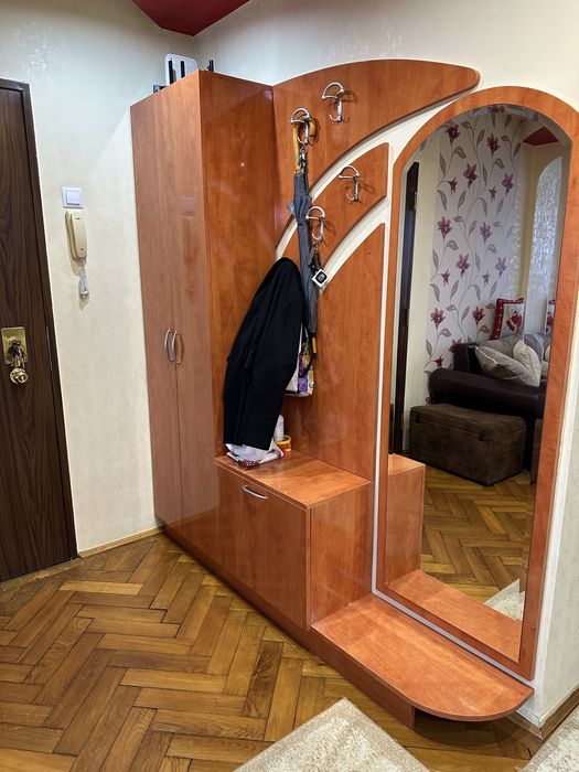 Vand cuierul din poza Oradea • OLX.ro