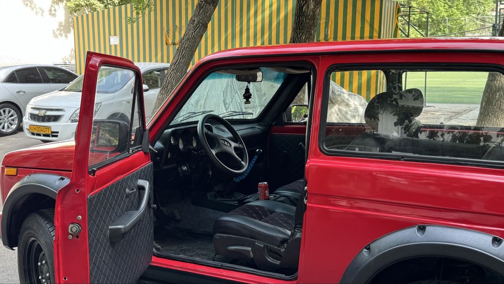 Lada Niva 2121: 3 000 у.е. - ВАЗ Ташкент на Olx