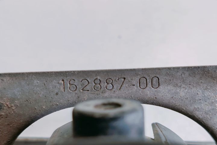 Far Ceata proiector stanga 16288700 Mercedes-Benz C-Class W204/S204 ...