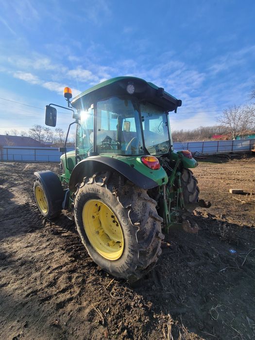 Tractor john deere 5100 m Ireasca • OLX.ro