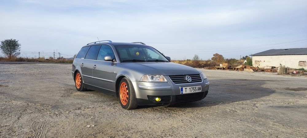 Volkswagen Passat 2.3 v5 гр. Попово • OLX.bg