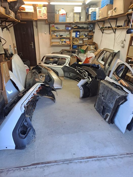 Vand piese Dacia Duster/Logan/Sandero/Renault Bucuresti Sectorul 3 • OLX.ro