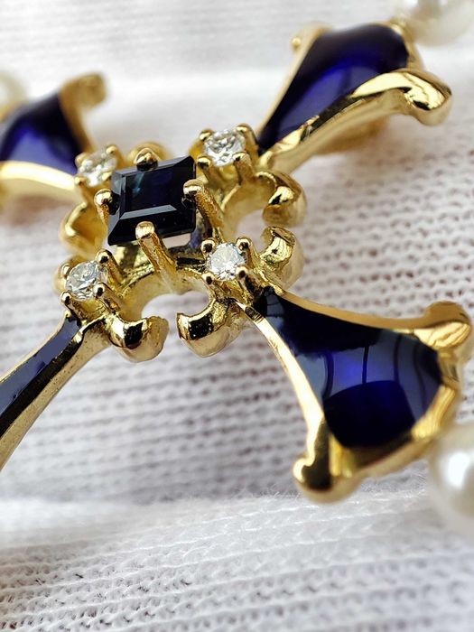 Faberge Cruciulita Cruce Aur 18K Email Diamante Safir Perle Model Usa ...