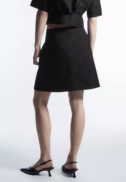 COS пола А-силует гр. Бяла • OLX.bg