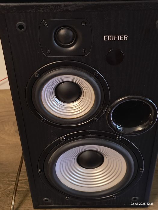 Boxe Edifier R2730 vând sau schimb cu obiectiv canon. Cluj-Napoca • OLX.ro